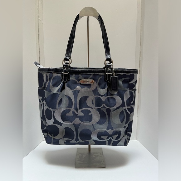 Coach | Bags | Coach Tote Bag Signature Coach Logo New Never Carried ...